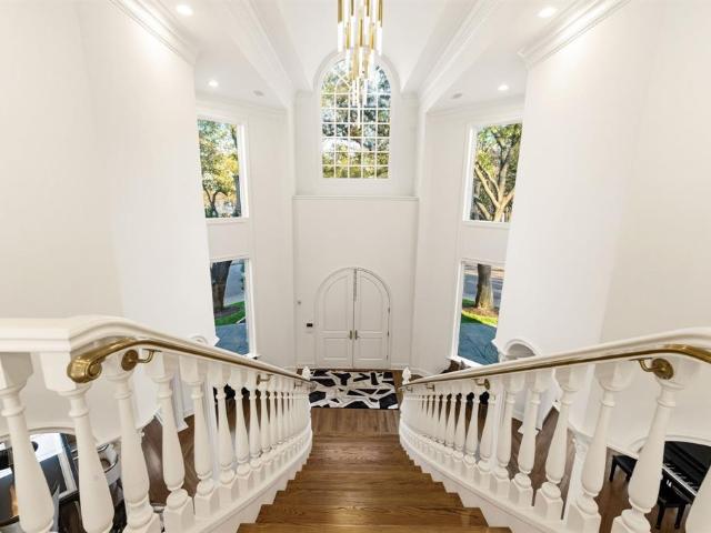 13 Downs Lake Cir, Dallas, TX 75230 | MLS #21198 | Compass