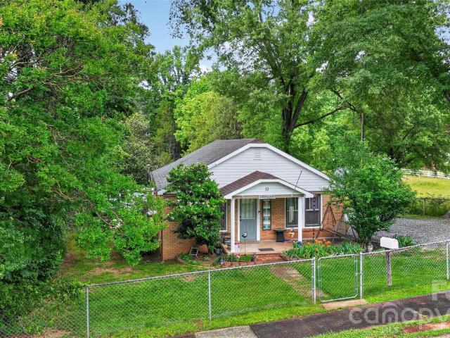 13 E Murray Street