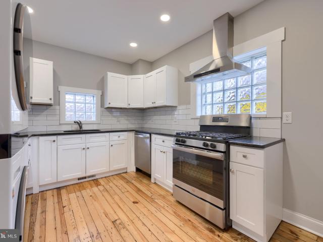 13 E New St, Lancaster, PA 17602 | MLS #PALA2083 | Compass