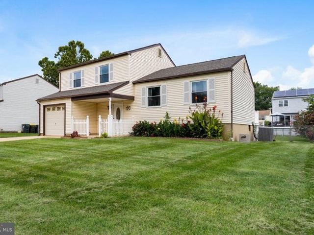 13 E Weald Ave, Bear, DE 19701