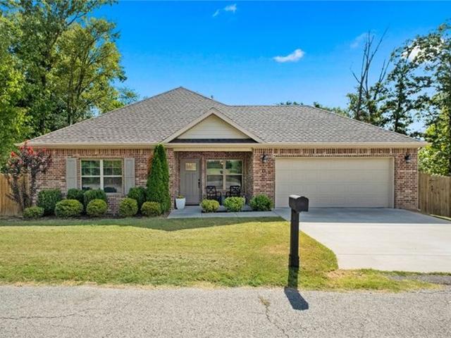 13 Eastleigh Cir, Bella Vista, AR 72714