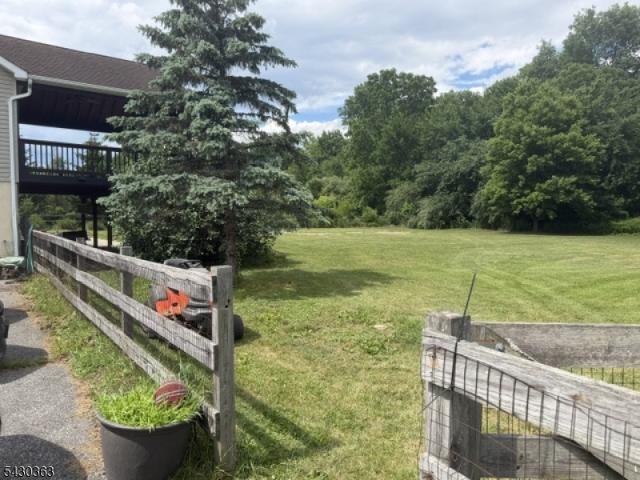 13 Farm Meadows Rd