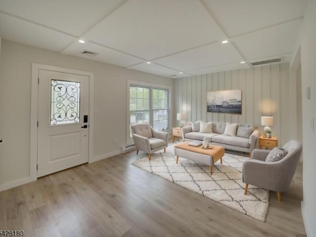 13 Filmore St