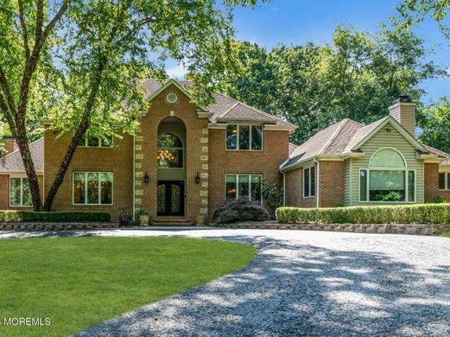 13 Fox Hill Dr, Millstone, NJ 08535