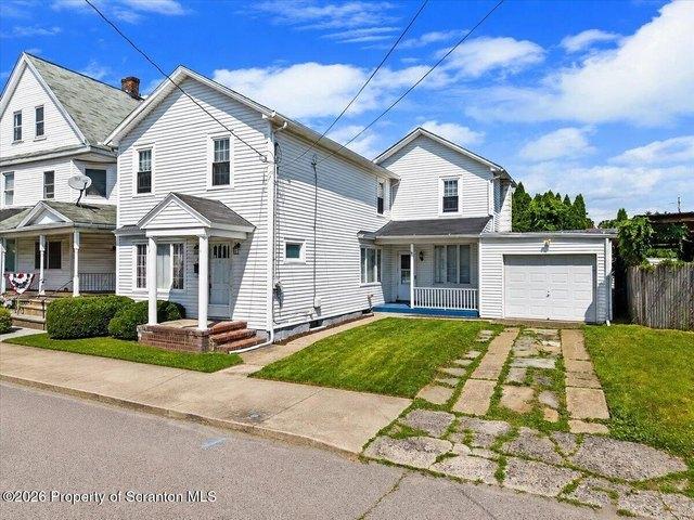 13 Fulton St, Pittston, PA 18640