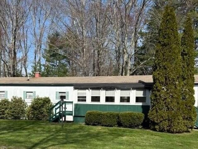 13 Gallant Dr, Saco, ME 04072
