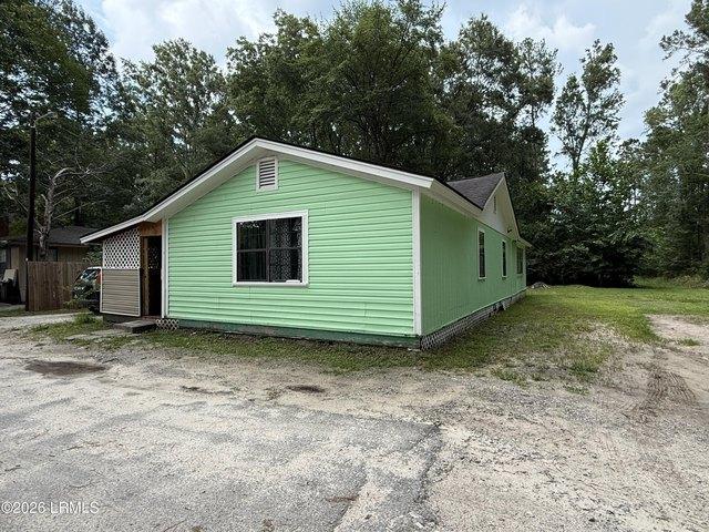 13 Glover St, Hardeeville, SC 29927