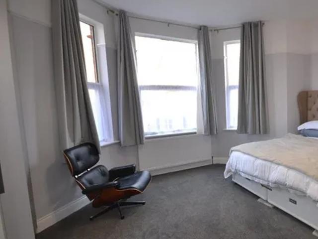 13 Grove Road, Willesden Green, London, NW2 5TA, United Kingdom | 2 bed apartment for rent #167869566 | Rentberry