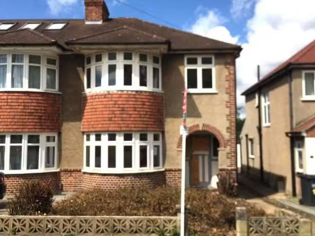 13 Greenview Avenue, Croydon, Surrey. 3 bed semi detached hous.