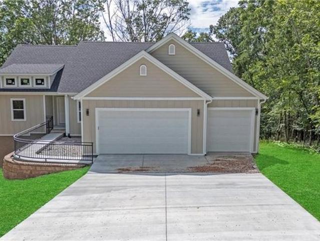 13 Hudson Ln, Bella Vista, AR 72715