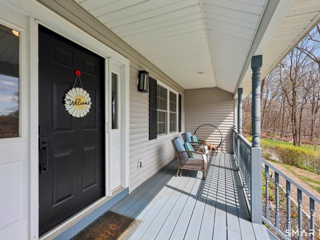 13 King St, Danbury, CT 06811 | MLS #24168 | Compass