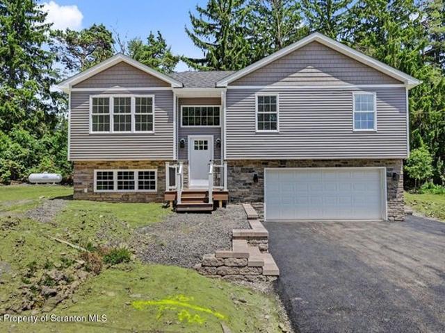 13 Kozel Ln, Scott Township, PA 18411