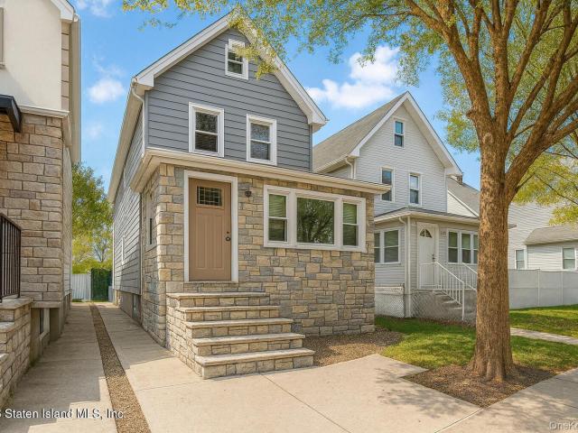 13 Laforge Ave
