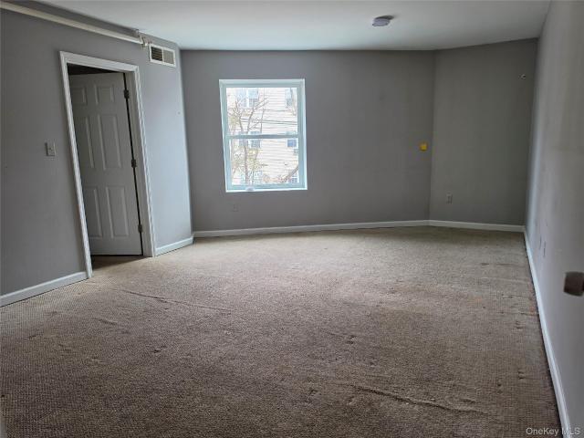 13 Lake Street 205