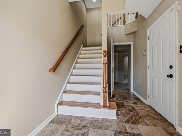 13 Laurel Way, Bear, DE 19701 | MLS #DENC2099 | Compass