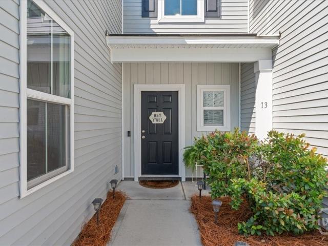 13 Lawley Court