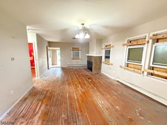 13 Linwood Pl