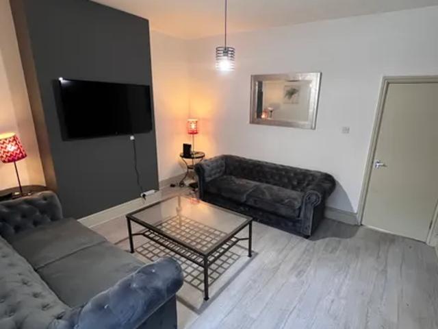 13 Link Road, Birmingham, B16 0EP, United Kingdom | 6 bed house for rent #162170472 | Rentberry