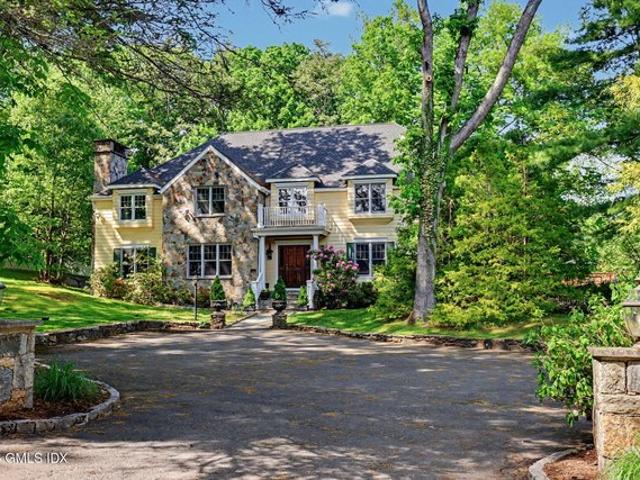 13 Lia Fail Way, Cos Cob, CT 06807