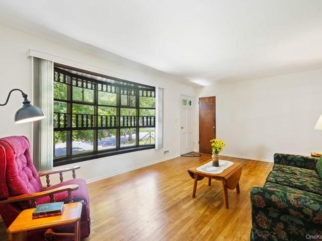 13 Lillian Dr, Spring Valley, NY 10977