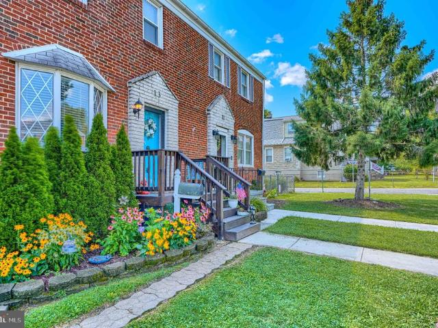 13 Lyndale Avenue