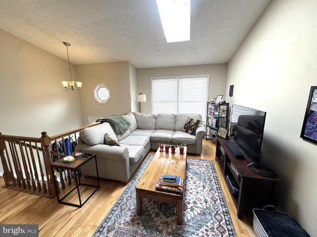 13 Mcneil Court