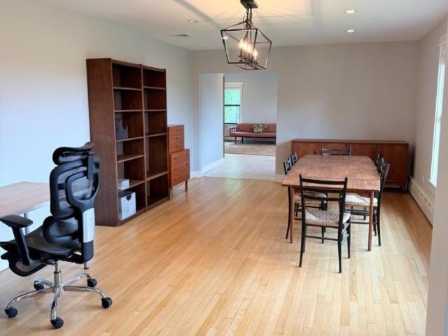 13 Maple Avenue