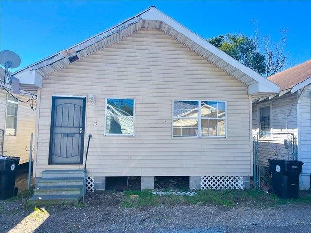 13 Mars Pl, New Orleans, LA 70125
