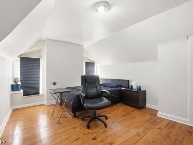 13 May St, Newark, NJ 07104 | MLS #4033