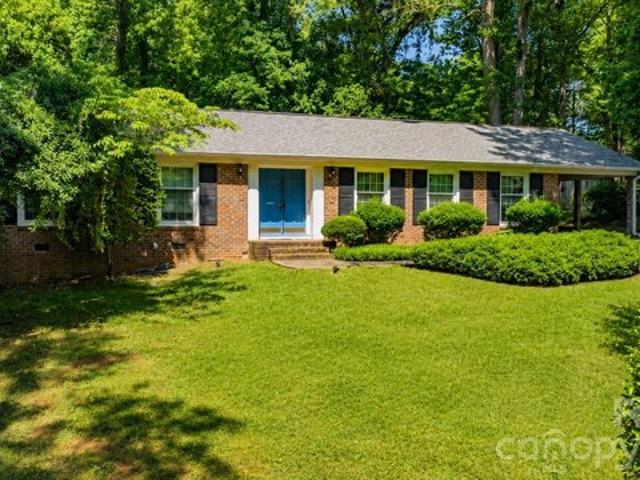 13 Mayflower Ln Unit 3, Lexington, NC 27295