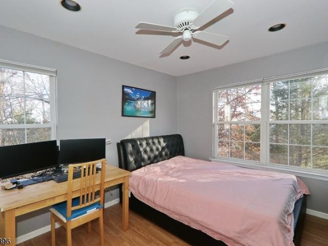 13 Minuteman Ct Ondo