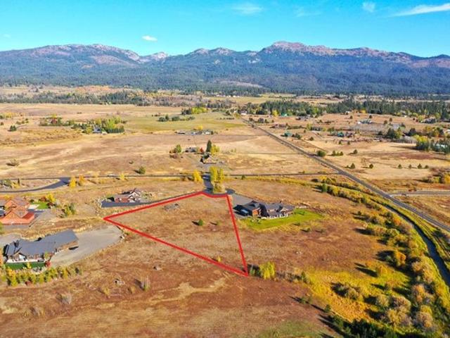13 Michelle Pl Unit 6, McCall, ID 83638