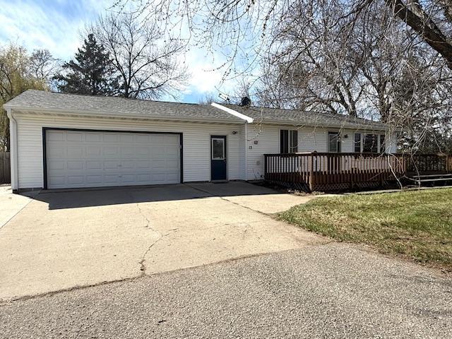 13 N Muyres Avenue