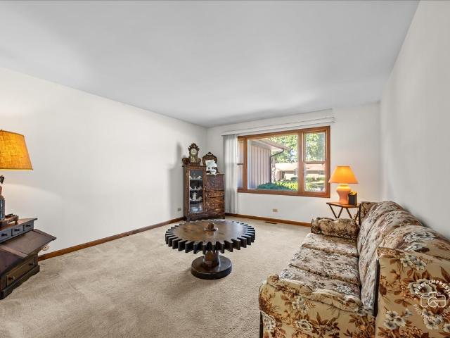 13 N Weston Avenue