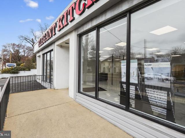 13 N York Road