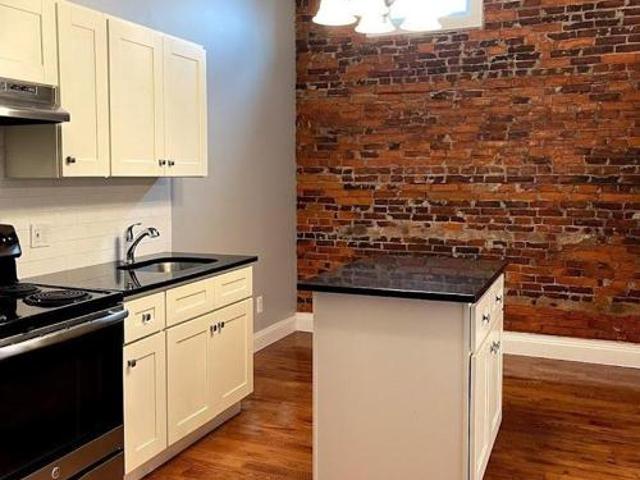 13 N 4th Ave #14, Royersford, PA 19468