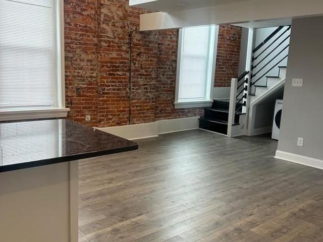13 N 4th Avenue, 8, Royersford, US, PA