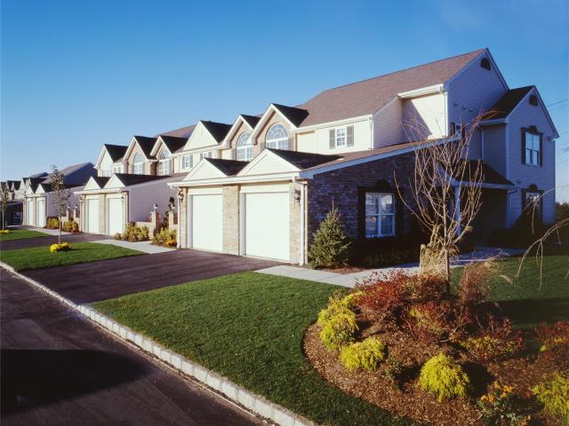 13 Neal Path, Unit 13, Centereach, NY 11720 | MLS #946099