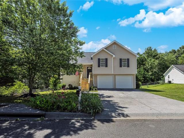 13 Oak Grove Lane NW