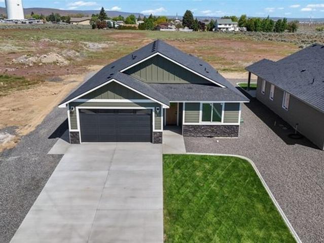 13 Parkside Loop, Ephrata, WA 98823