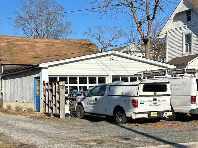 13 Pearce Avenue