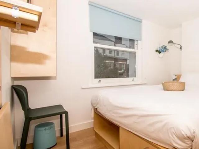 13 Philbeach Gardens, London, SW5 9EA, United Kingdom | Studio apartment for rent #129651712 | Rentberry