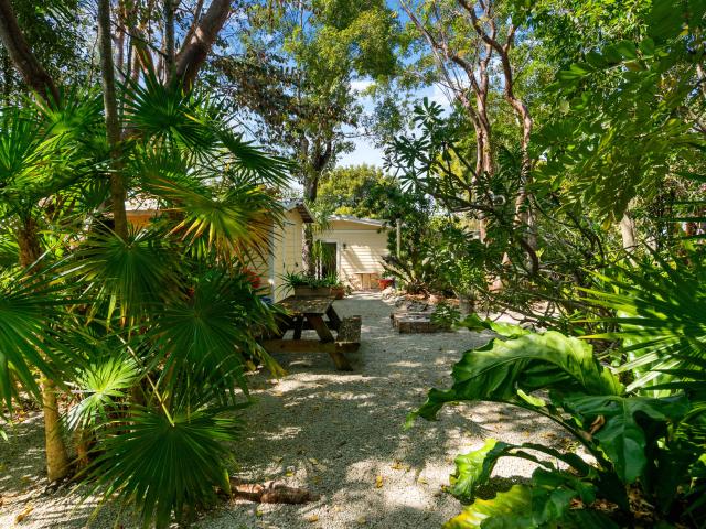 13 Pirates Dr, Key Largo, FL 33037 | MLS #618777