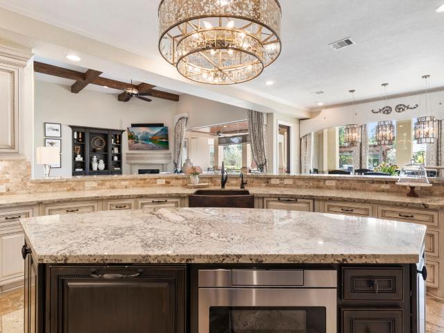 13 Pleasant Shadows Dr, Spring, TX 77389 | MLS #83111