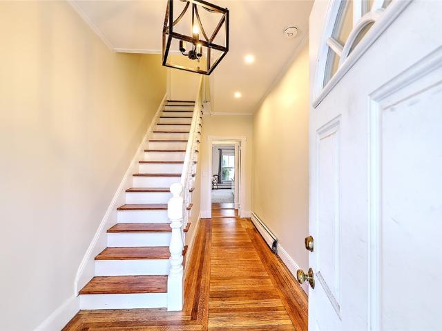 13 Rhode Island Avenue 1