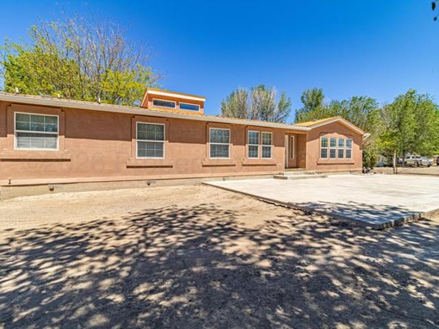 13 Road 5761, Farmington, NM 87401