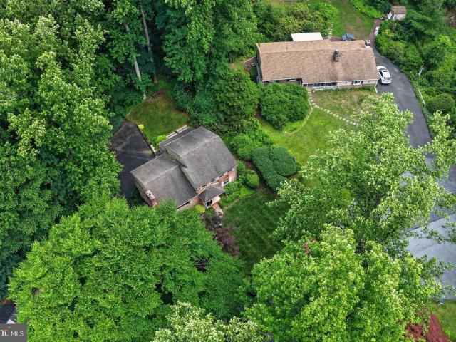 13 S Bryn Mawr Place