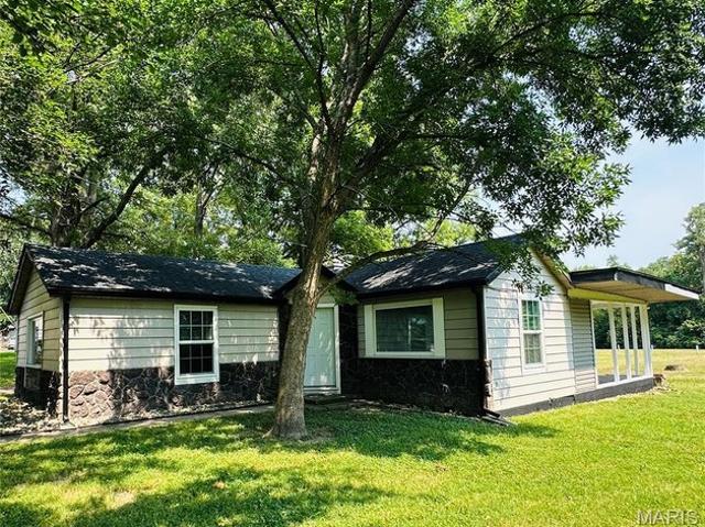 13 S Florida Ave, Belleville, IL 62221