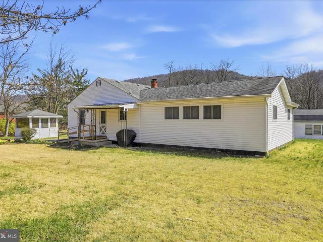 13 S Woodlawn Avenue