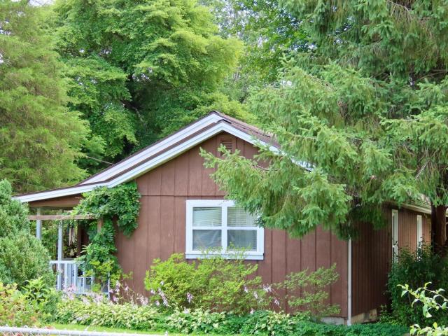 13 Sanderlin Drive